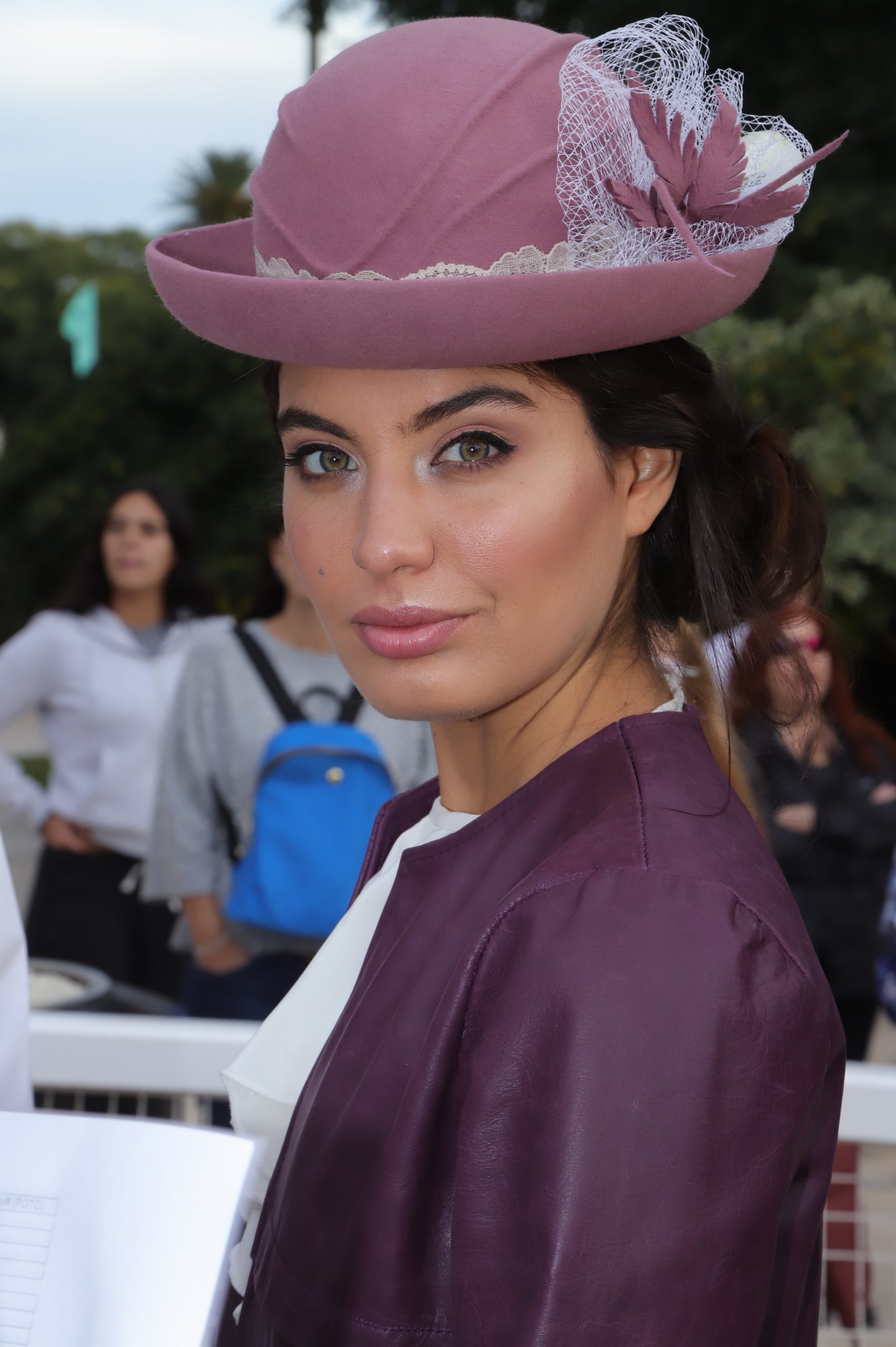 16- Sofya Marso realizó un sombrero inspirado en la cultura de alta ...